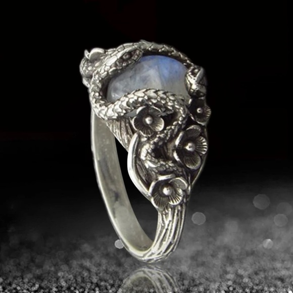 Jewelry | Snake Flower Moonstone Rainbow Iridescent Ring Jewelry Womans ...